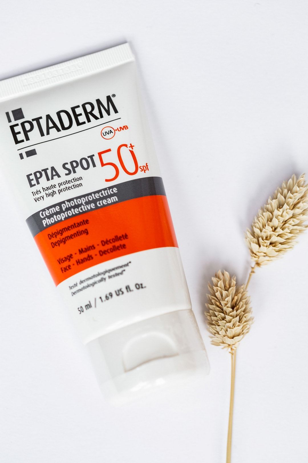 EPTADERM EPTA SPOT SPF50+ KREMA ZA ZAŠTITU OD SUNCA KOŽE SKOLE ...