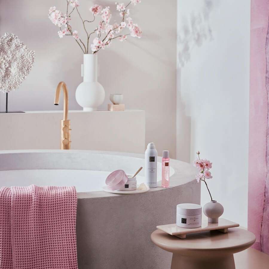 RITUALS PAKET THE RITUAL OF SAKURA GEL ZA TUŠIRANJE 200ML+KREMA ZA ...