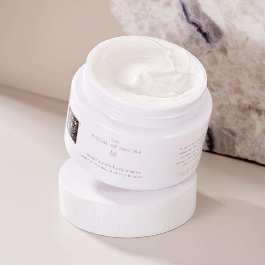 RITUALS PAKET THE RITUAL OF SAKURA GEL ZA TUŠIRANJE 200ML+KREMA ZA ...